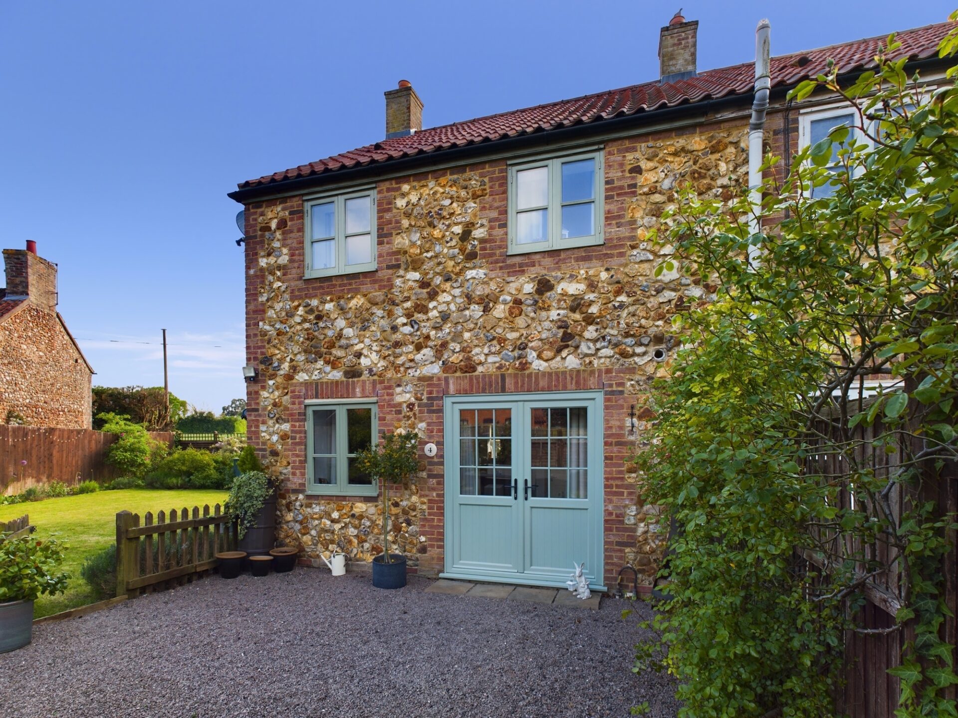 Manor House Row, Wereham | Morris Armitage